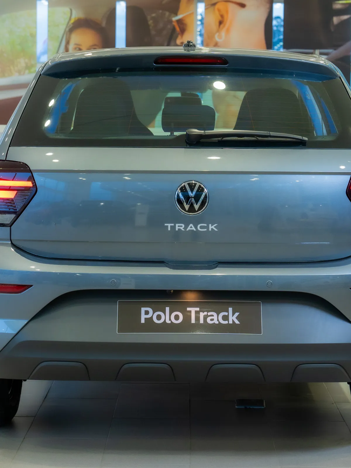 Polo Track | Rendimiento, Seguridad y Estilo Urbano
